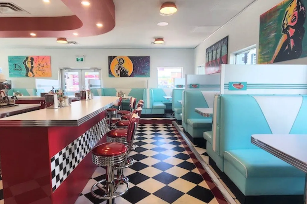 Writing from a Booth in a Diner – The Banner Newspaper